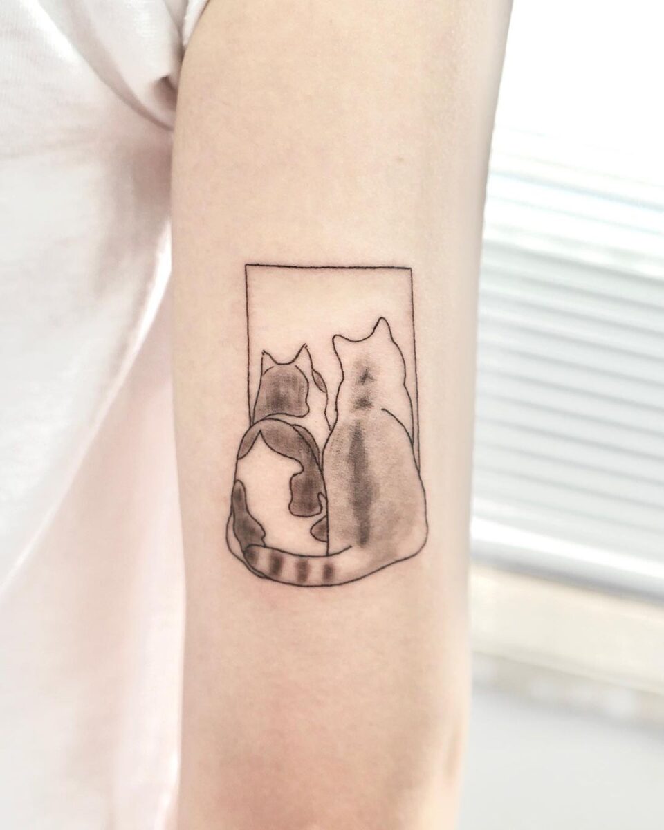 20 Cat Tattoo Ideas To Celebrate Your Furry Friend(s)