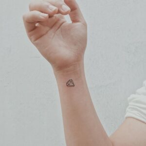 24 Gorgeous Takes On The Stunning Small Diamond Tattoo