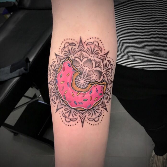 25 Donut Tattoo Ideas For The Cutest Ink Ever