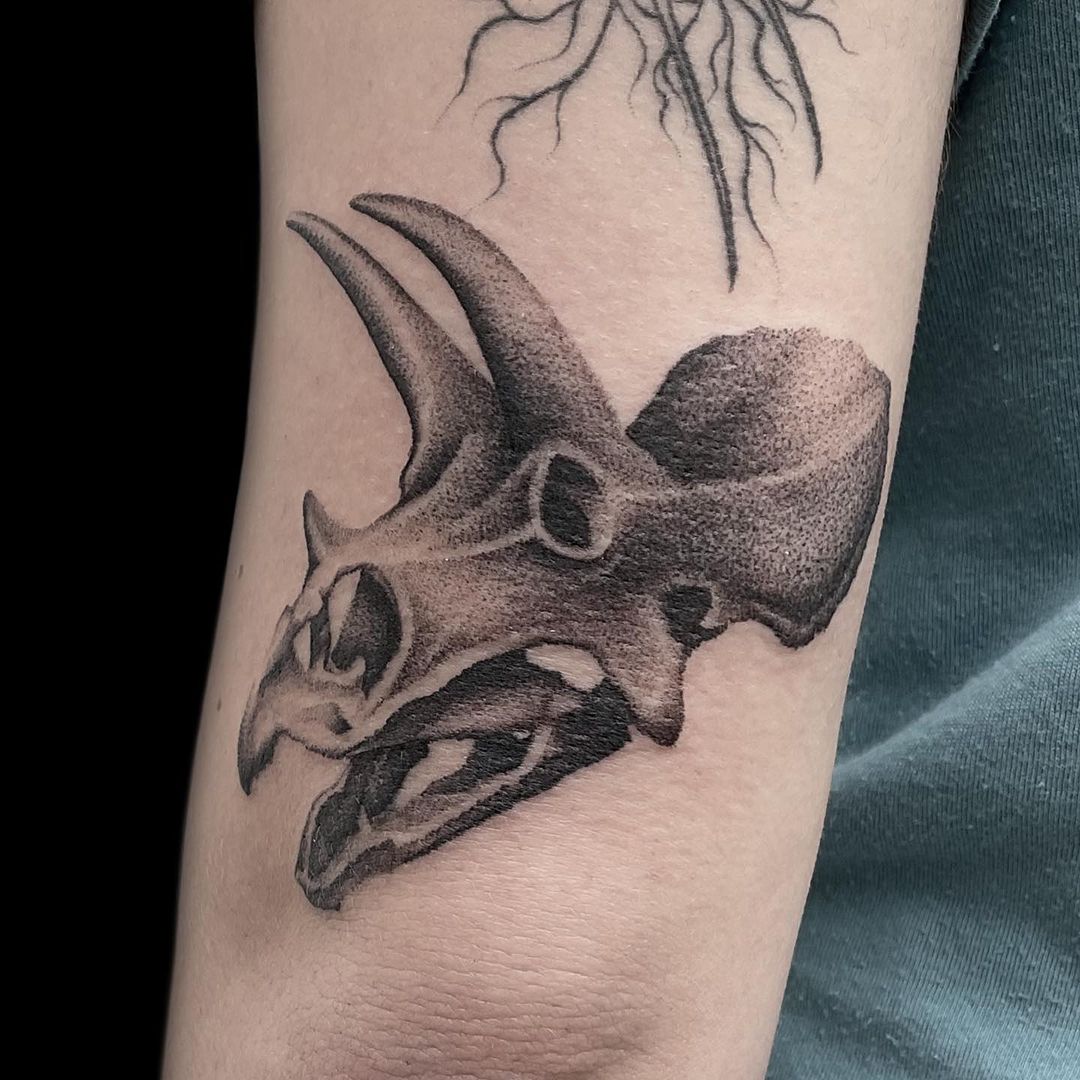 26 Creative Dinosaur Tattoos For The Lovers Of The Unusual