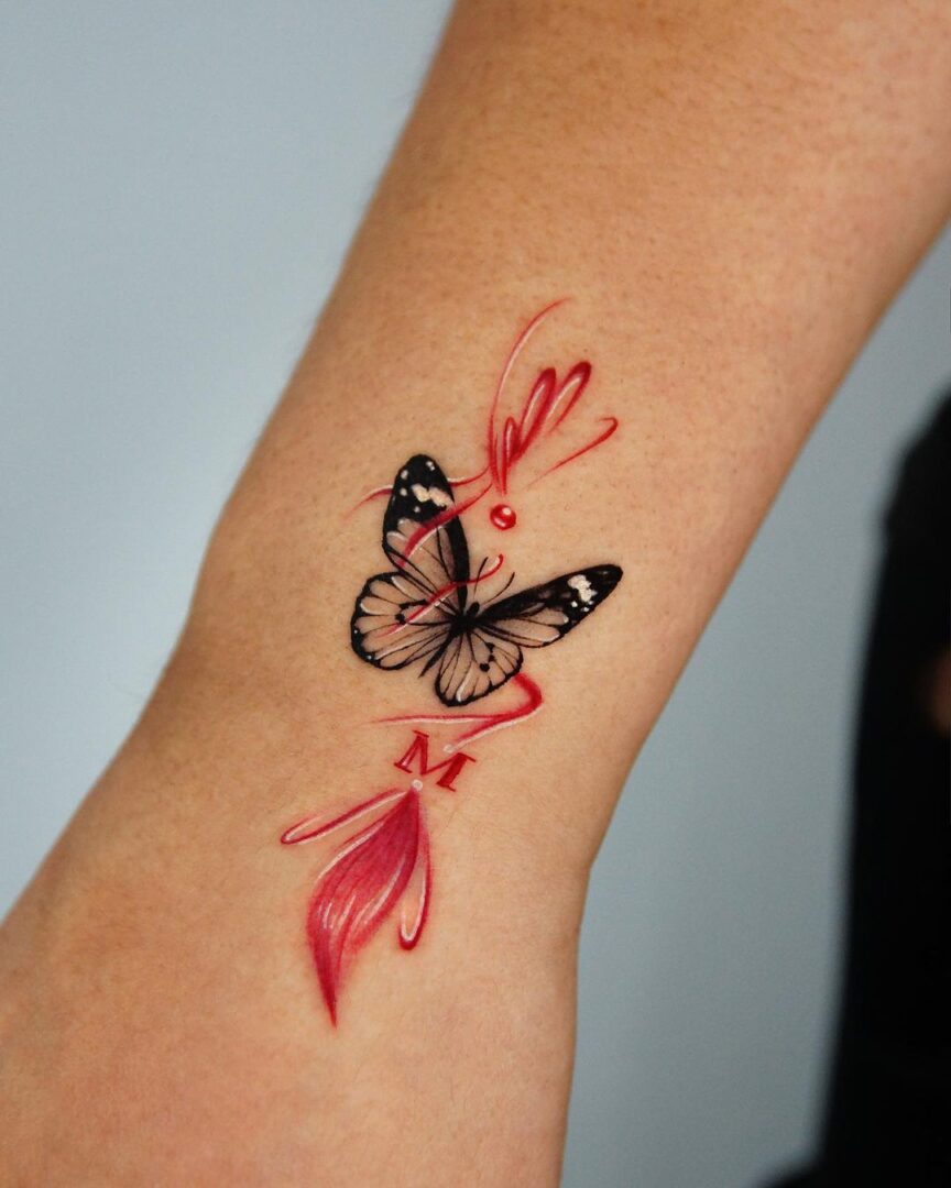 22 Butterfly Hand Tattoos That'll Give You Endless "Ink-spo"