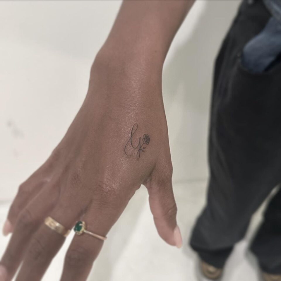 24 Tiny Hand Tattoos For The Modern Minimalist