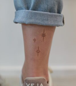 26 Sparkle Tattoo Designs To Find Your Stellar Inspiration