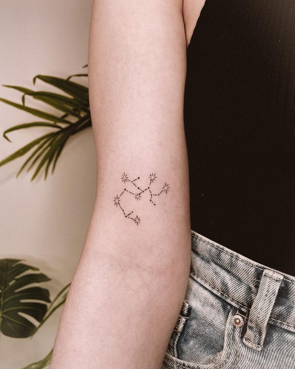 26 Sparkle Tattoo Designs To Find Your Stellar Inspiration