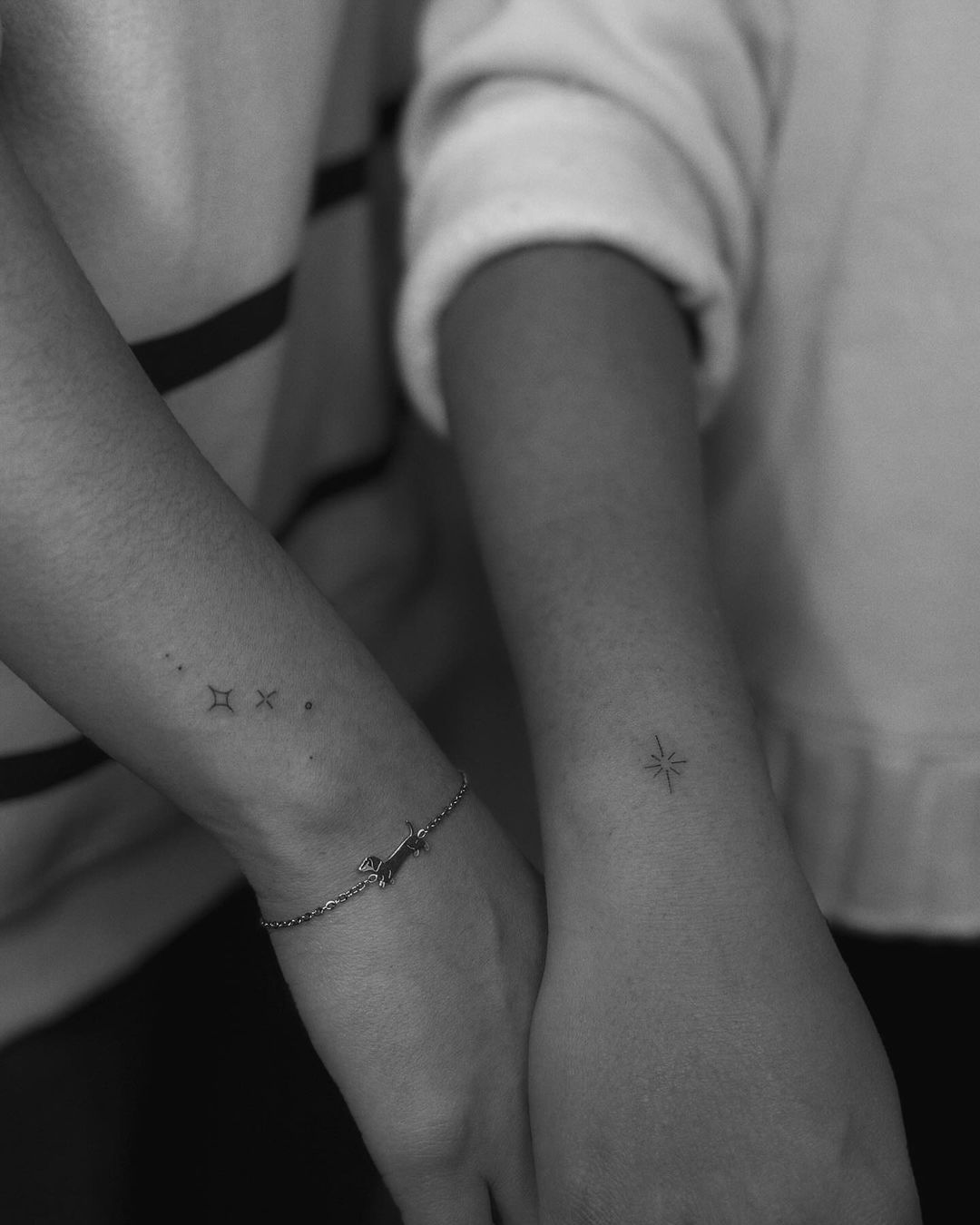 26 Sparkle Tattoo Designs To Find Your Stellar Inspiration