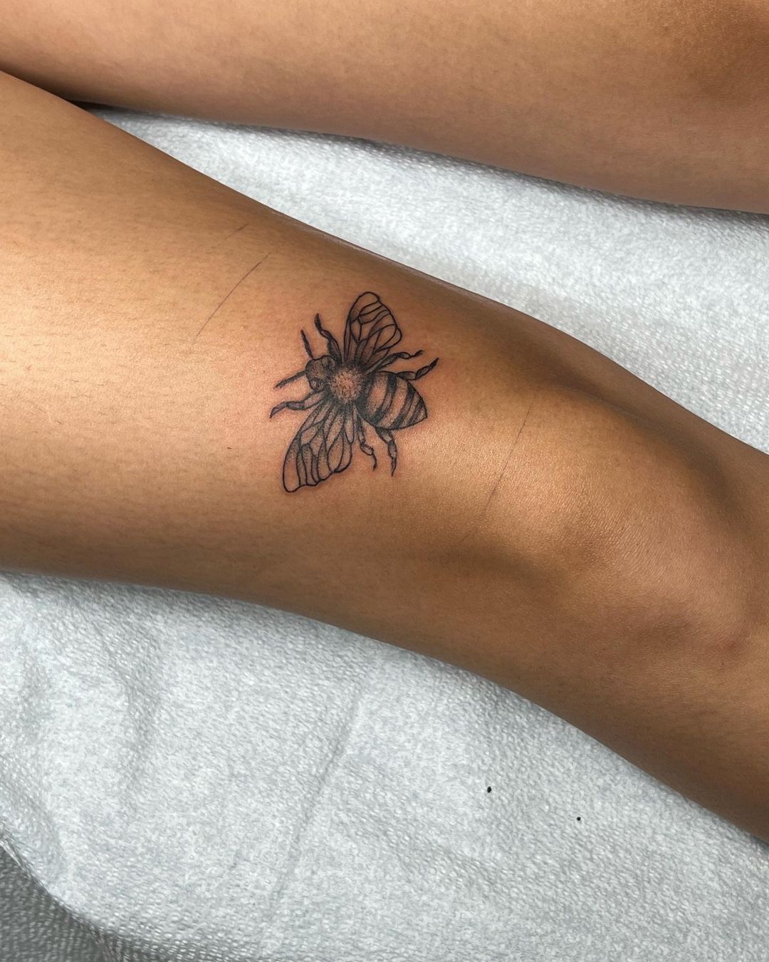 21 Bee Tattoos For All The Little Tattoo Lovers