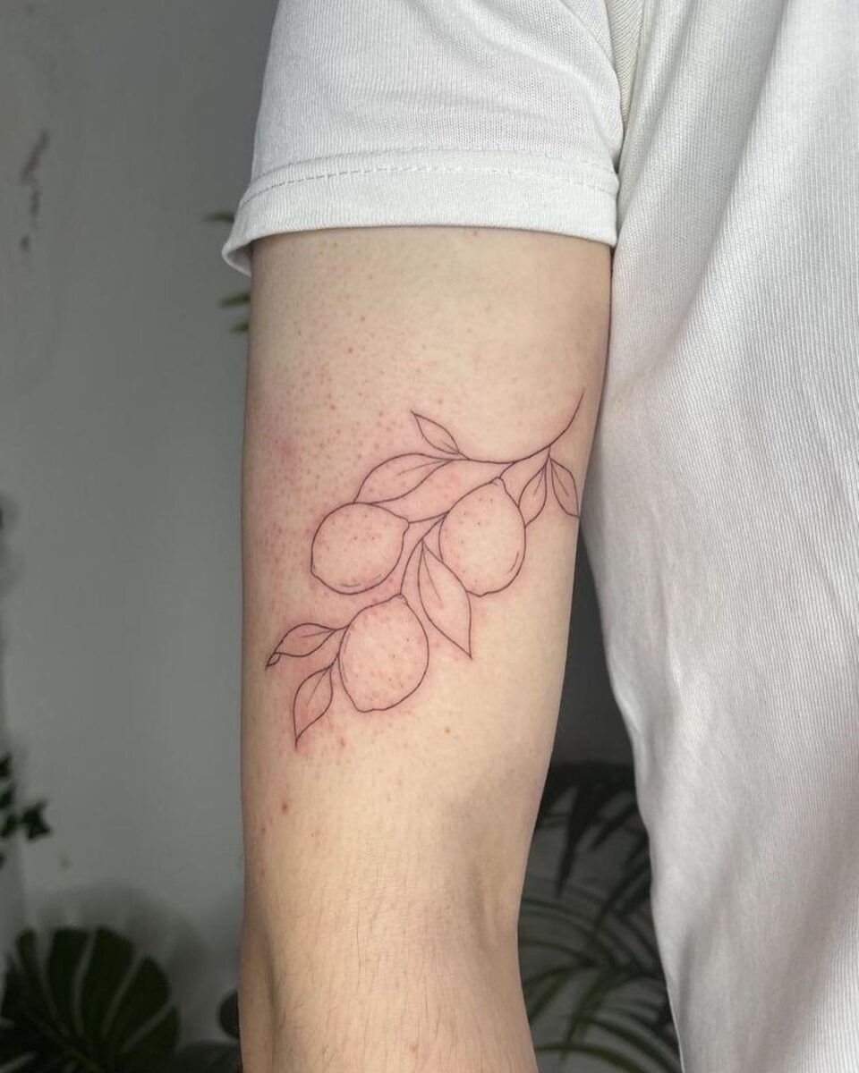 22 Lemon Tattoo Designs To Help You Squeeze The Day