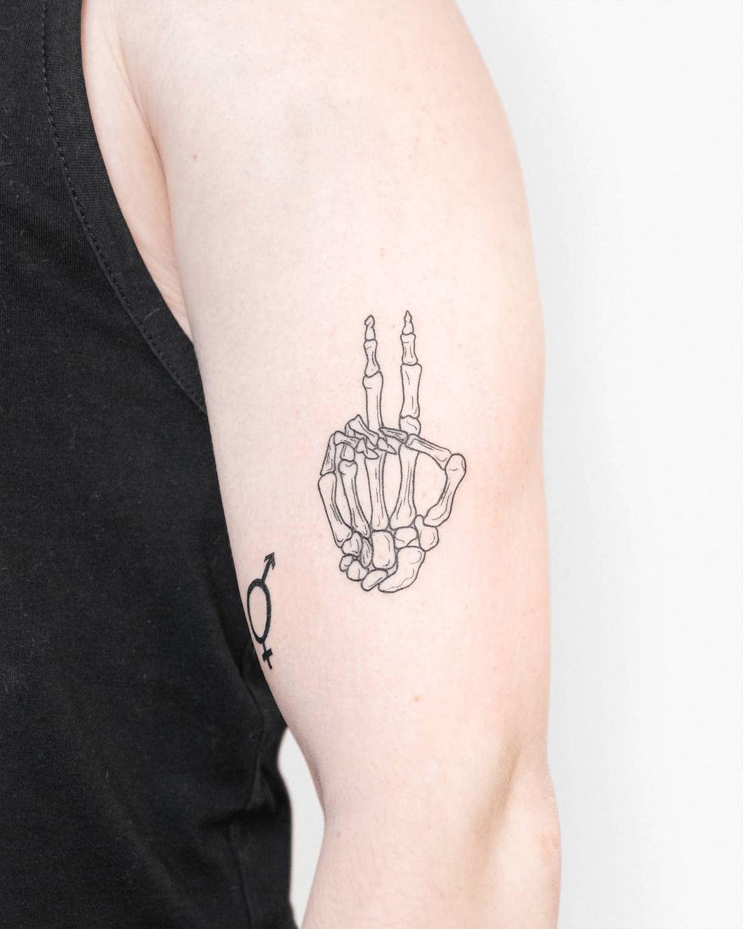 20 Peace Sign Tattoo Designs For All The Pacifists