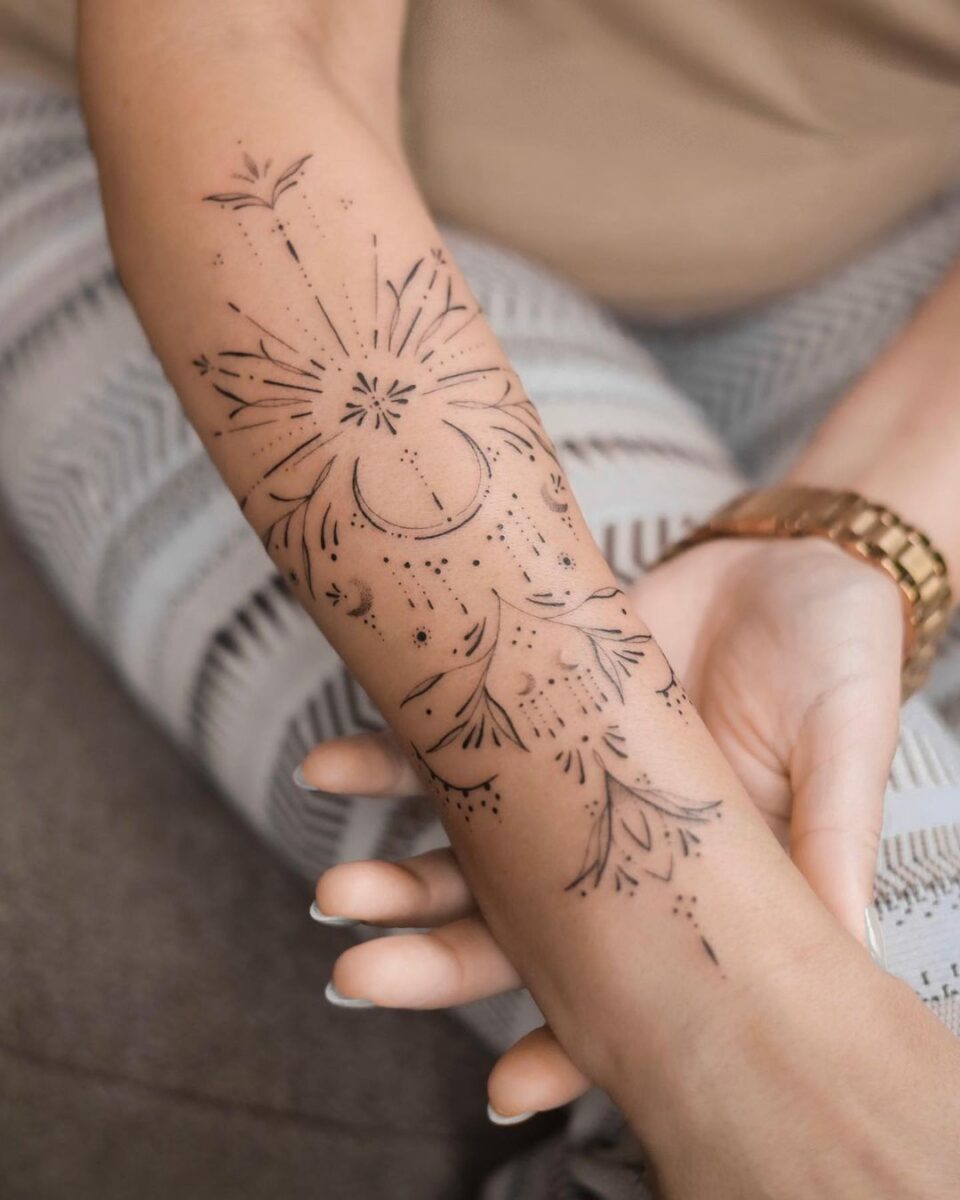 22 Outstanding Ornamental Tattoos You'll Want To Get ASAP