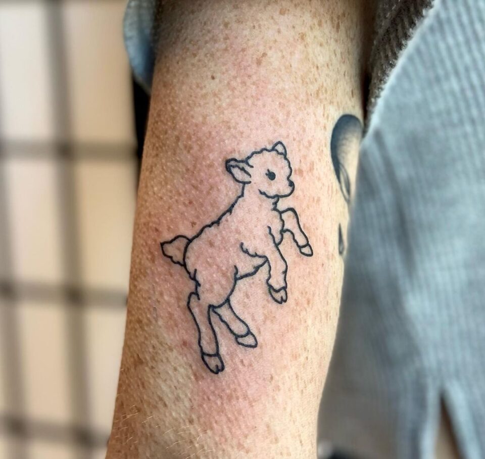 22 Gorgeous Lamb Tattoo Ideas To Symbolize Innocence And Purity