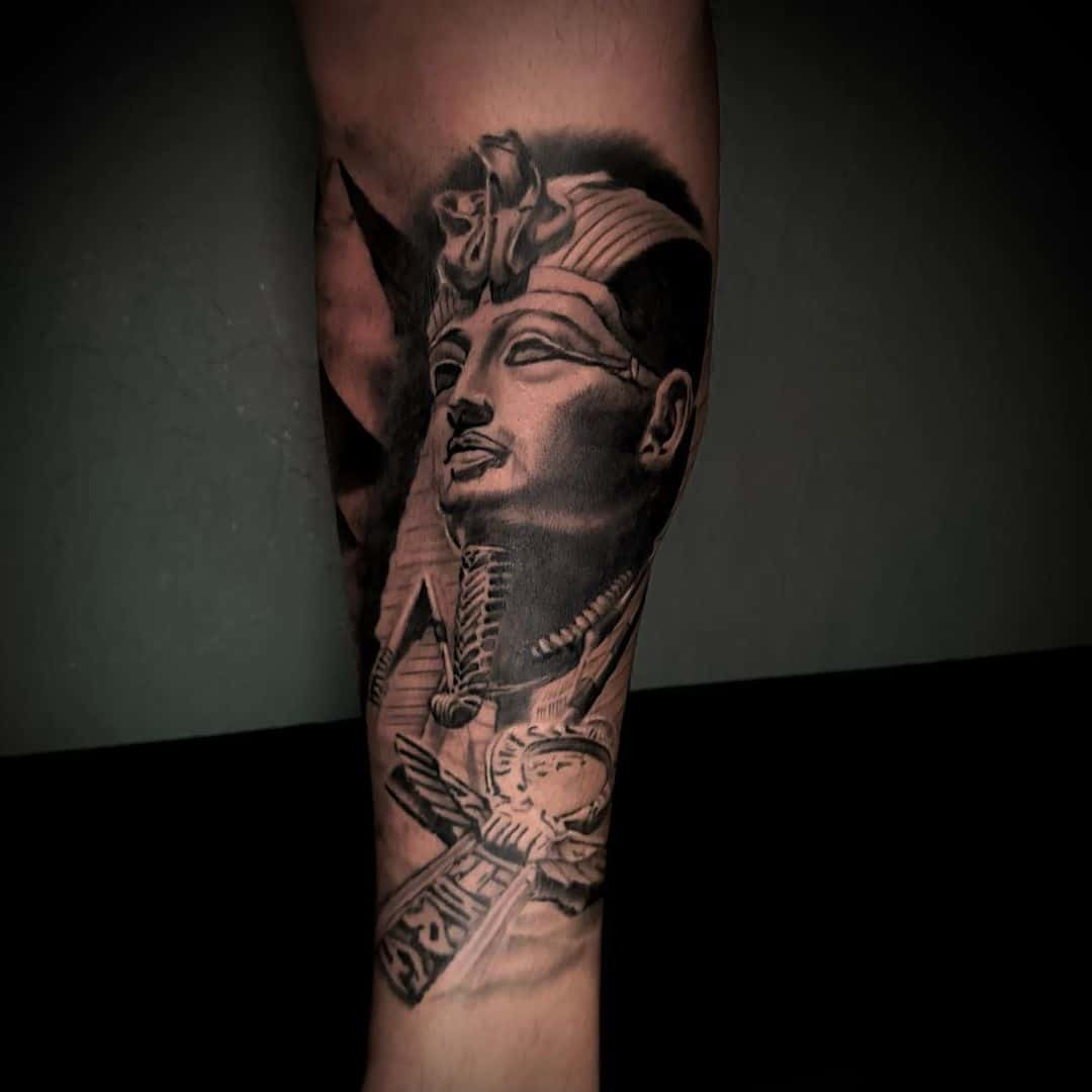 24 Egyptian Tattoo Ideas To Adorn Your Body Forever