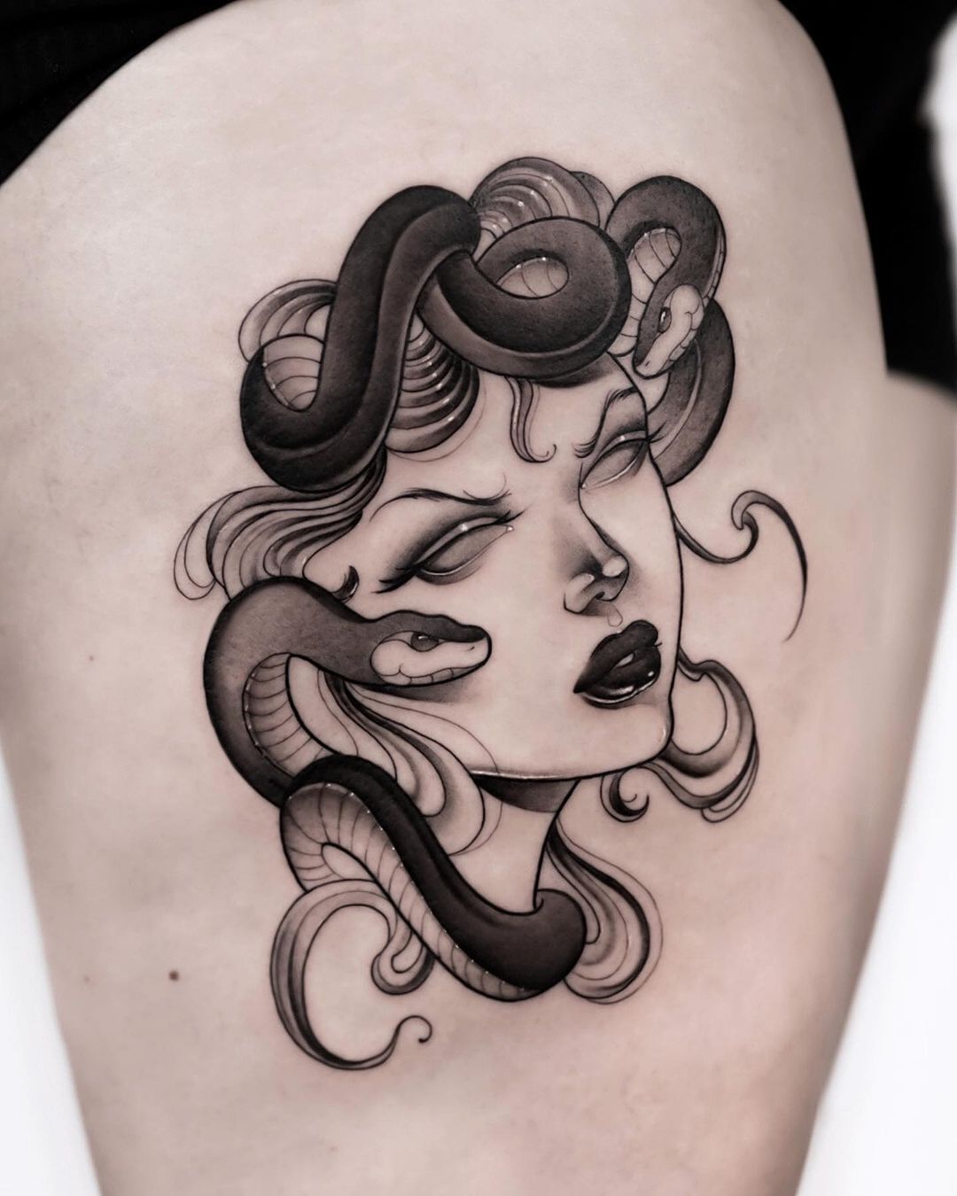 26 Medusa Tattoo Designs That Scream For Female Empowerment