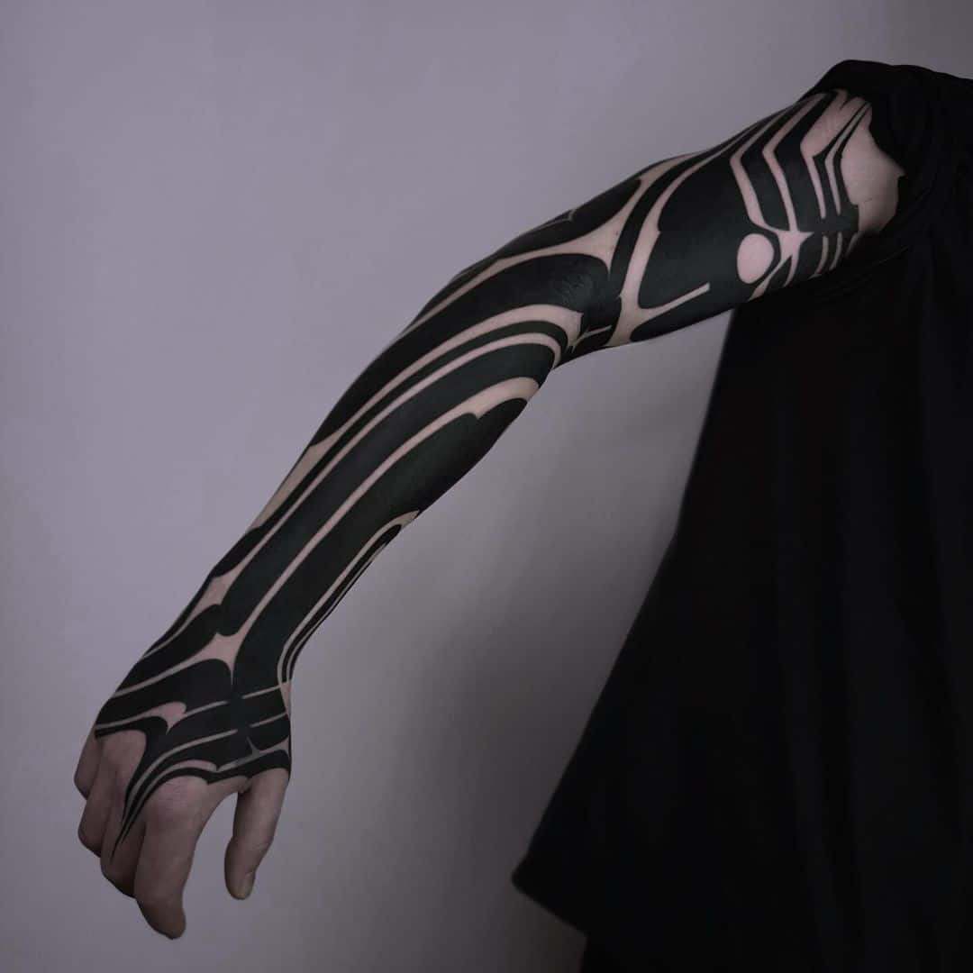 22 Elite Black Sleeve Tattoos To Rock The Macro Ink Trend