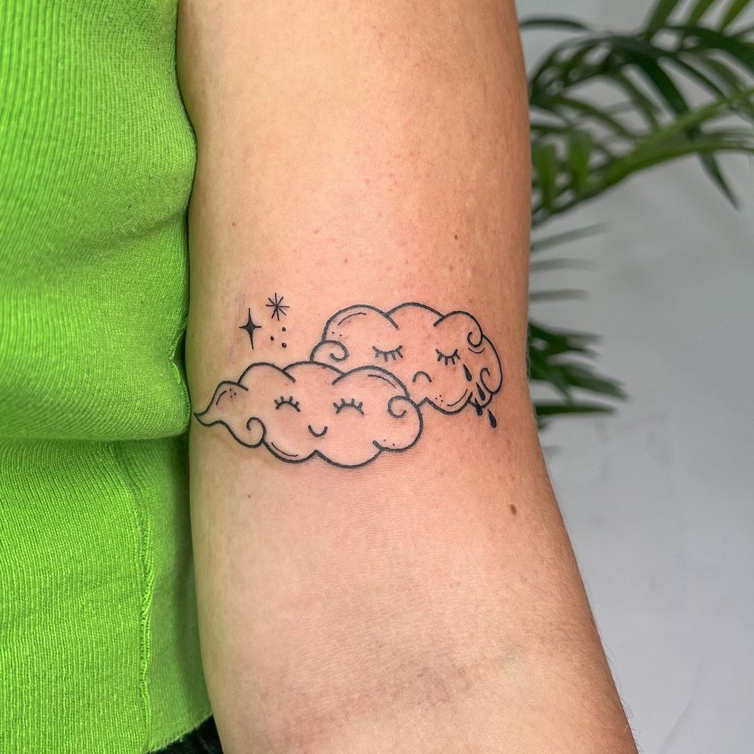 21 Unique Cloud Tattoo Ideas That Prove Only Sky's The Limit