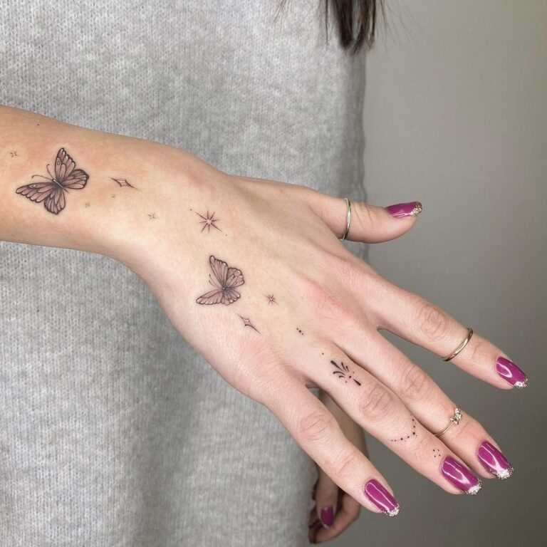 25 Unique Butterfly Finger Tattoos That'll Make You Flutter