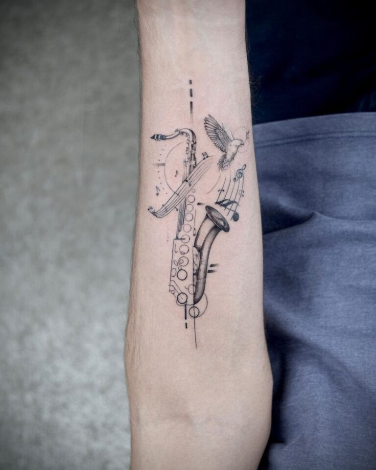27 Superior Saxophone Tattoos That Hit All The Right Notes