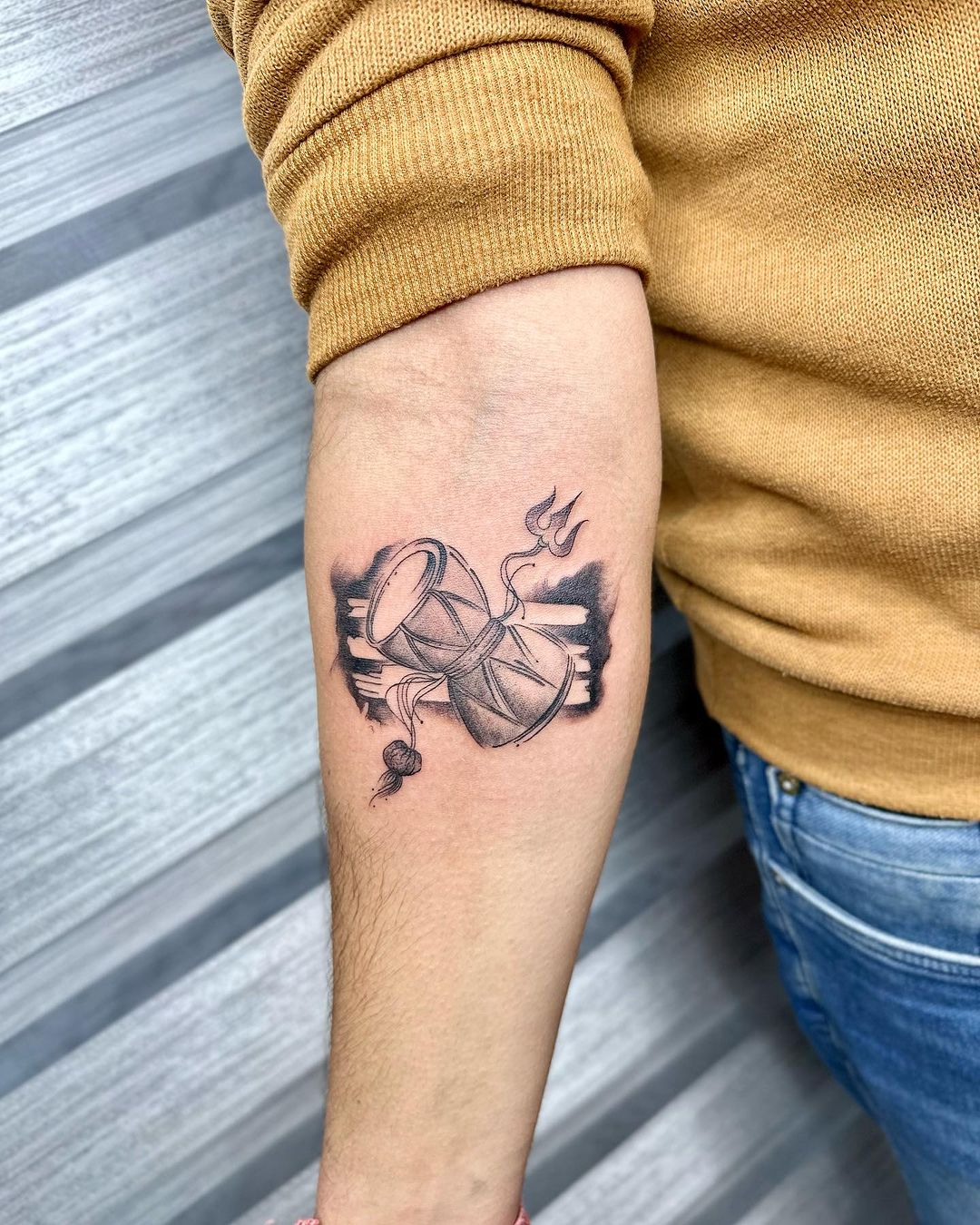 20 Powerful Shiva Tattoos That'll Protect You From Evil