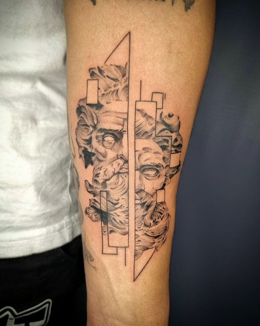 20 Superior Zeus Tattoo Ideas Fit For The Gods