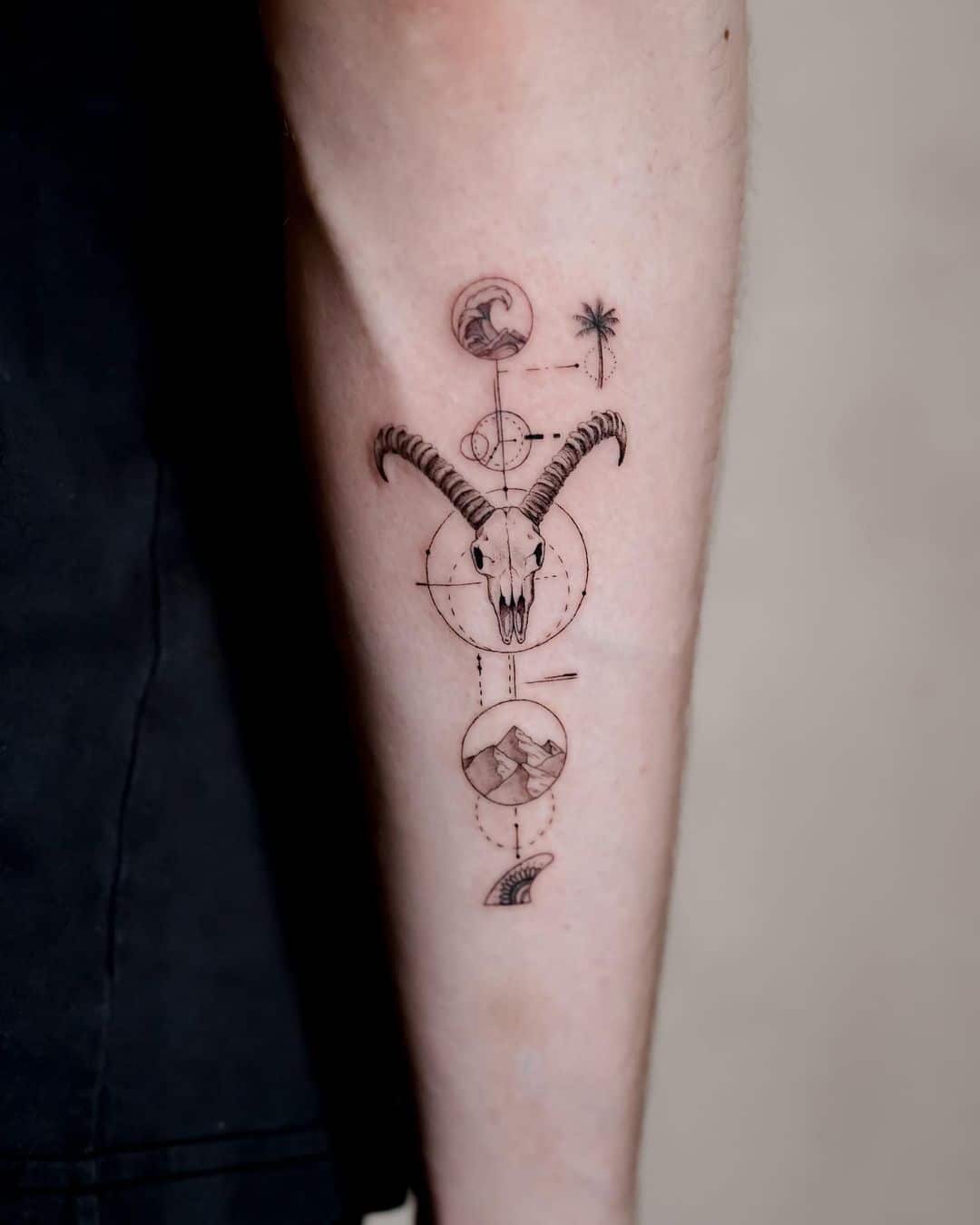 21 Spectacular Capricorn Tattoos For Delicate Dreamers