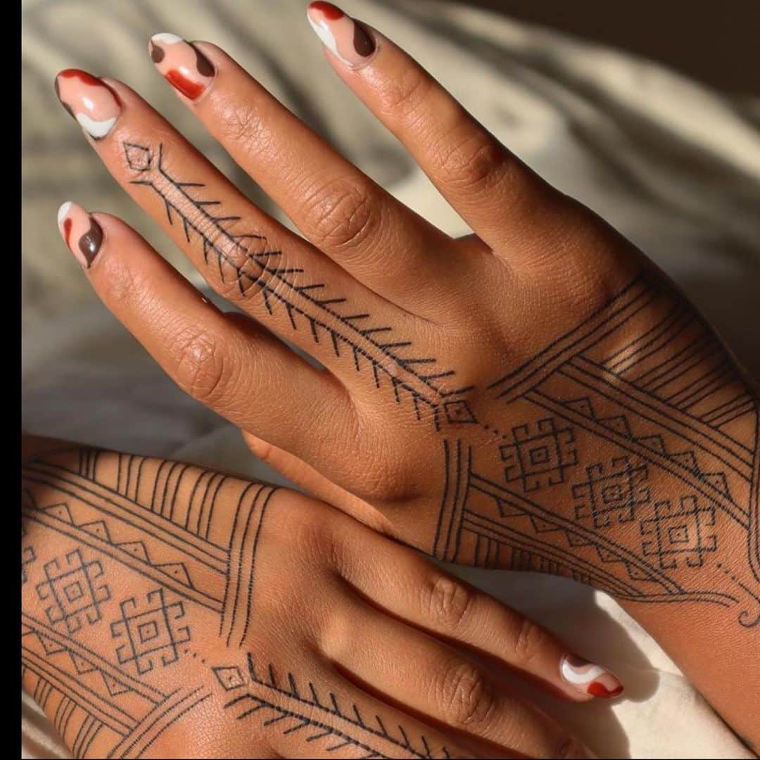20 Impressive Tribal Tattoo Ideas That Honor Your Identity