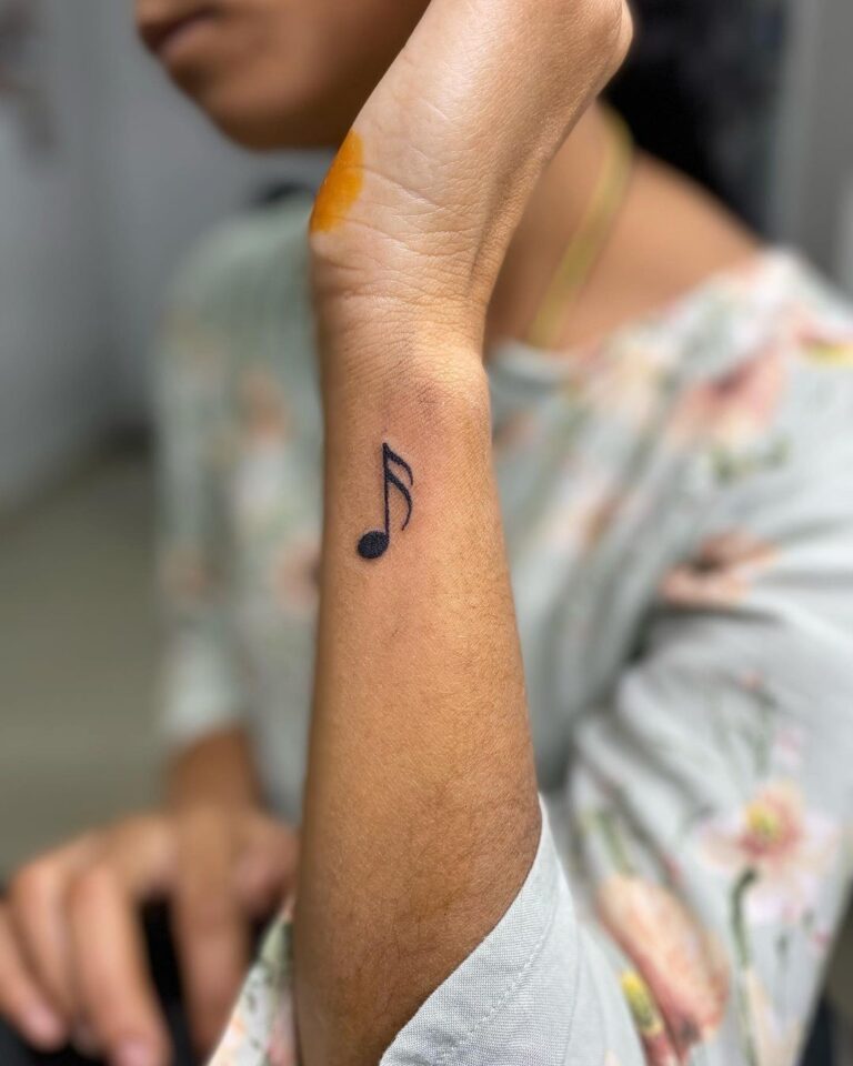 21 Mind-Blowing Music Tattoos That'll Hit The Right Notes