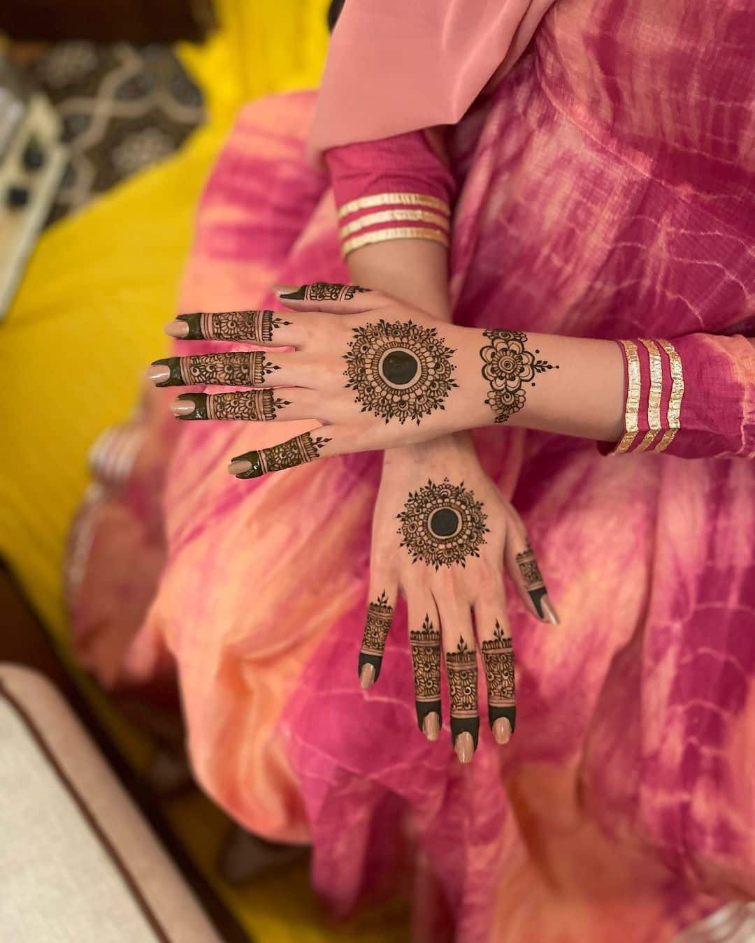 20 Irresistible Henna Tattoo Ideas To Celebrate Your Culture
