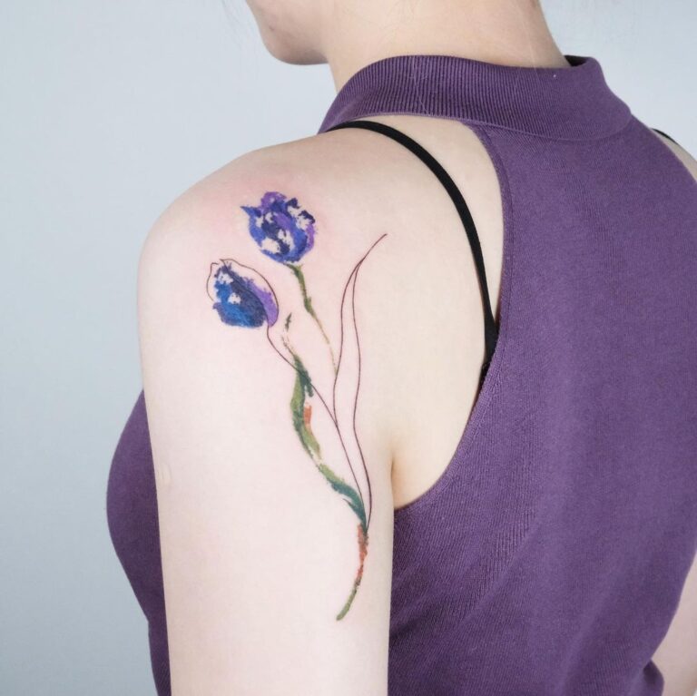 23 Incredible Tulip Tattoos To Impress Your Buds With