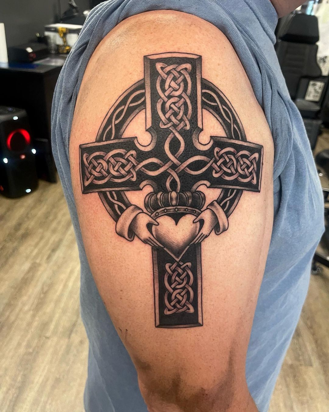20 Legendary Celtic Tattoos That Celebrate Rich Heritage