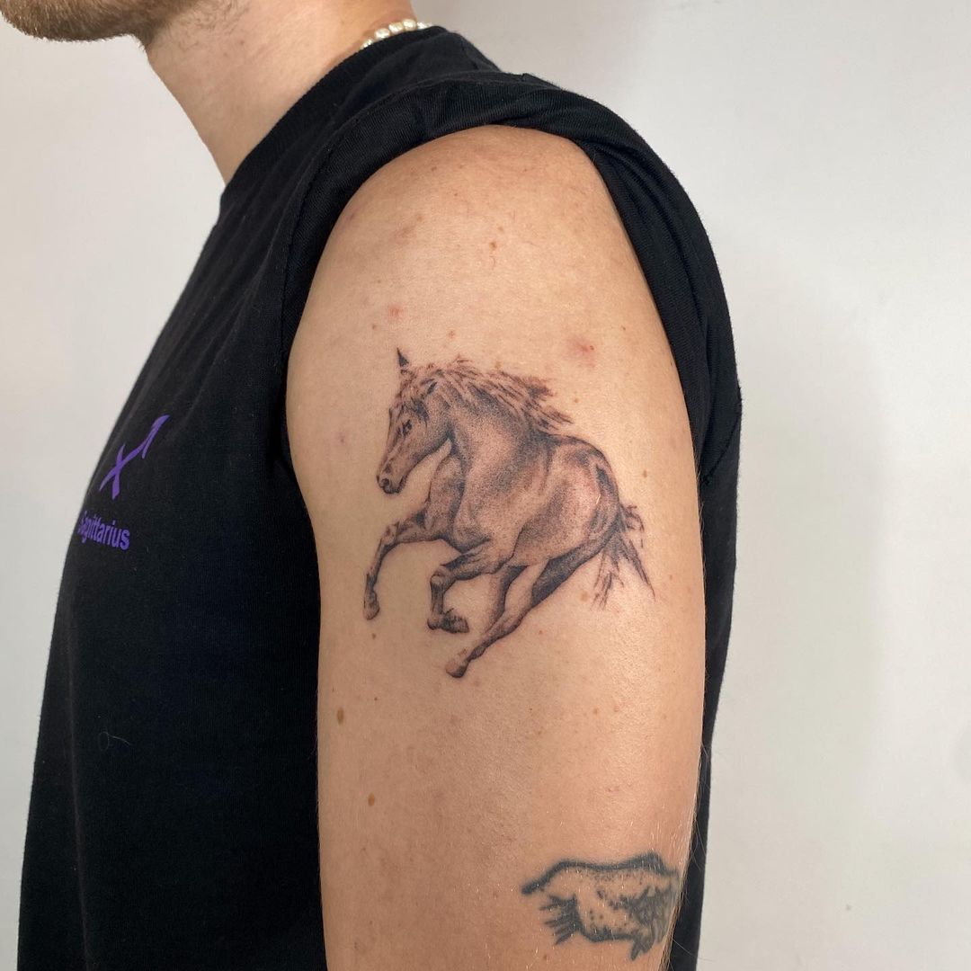 20 Beautiful Horse Tattoos That Capture The Equine Spirit
