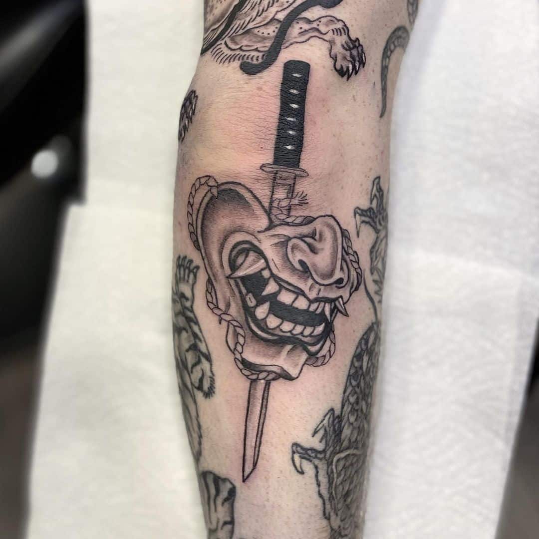 18 Incredible Katana Tattoos to Unleash Your Inner Samurai
