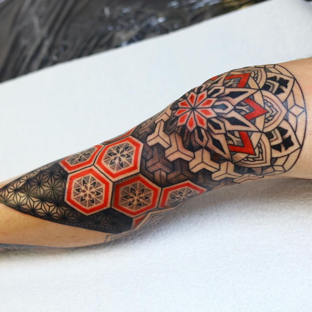 20 Captivating Geometric Tattoos That Are Right On Point