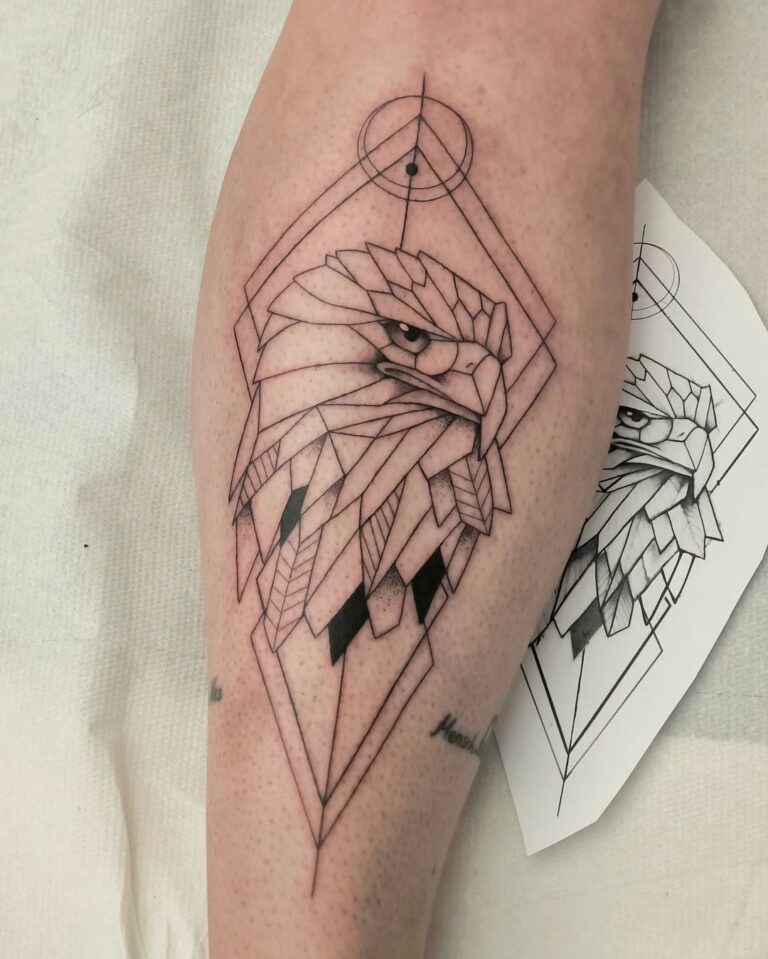 20 Captivating Geometric Tattoos That Are Right On Point