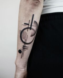20 Captivating Geometric Tattoos That Are Right On Point